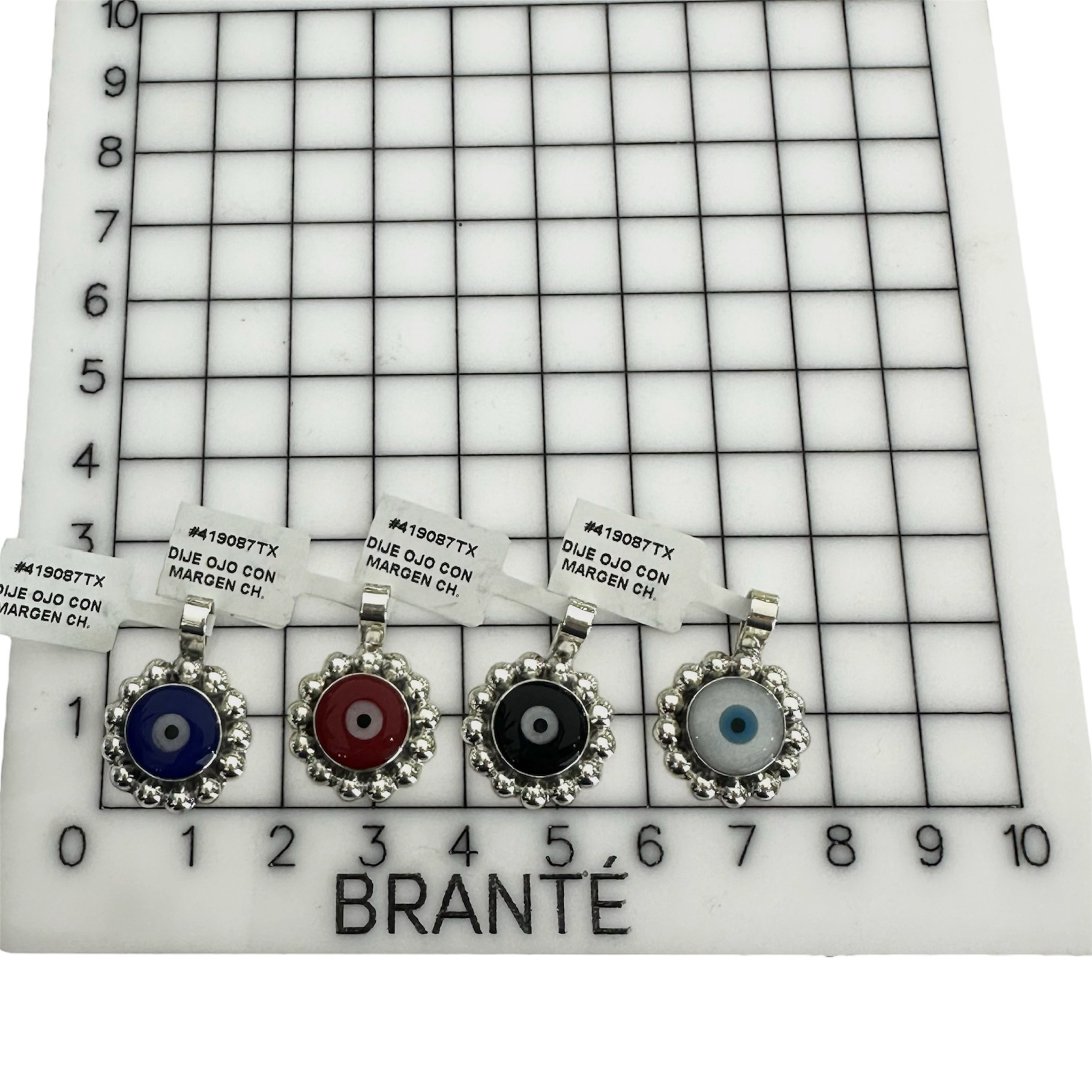 CADENA CON DIJE OJO MARGEN BOLEADO – Joyeria Brante